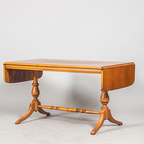 COFFEE TABLE WITH FLAPS, mahogany, late 1900s. Lighting & Lamps - Table ...