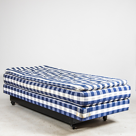 SÄNG, höj och sänkbar, Hästens. Möbler - Övrigt - Auctionet