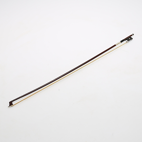 FIOL, med stråke, 1900-tal. Övrigt - Musikinstrument - Auctionet