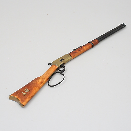 RIFLE, replica, Winchester, John Wayne. Weapons & Militaria - Guns ...