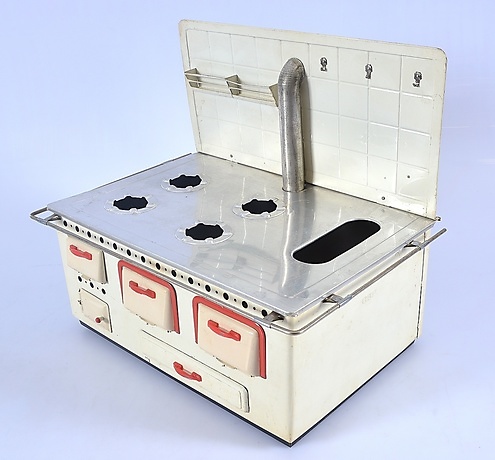 MODEL STOVE, sheet metal, marked DBP, Germany. Toys - Auctionet