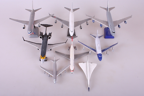 AIRPLANE, 8 pcs, among others Corgi Toys, Welly, IMC Holland, Disney ...