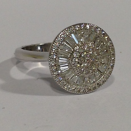 SILVER BULLSEYE RING. Smycken & Ädelstenar - Ringar - Auctionet