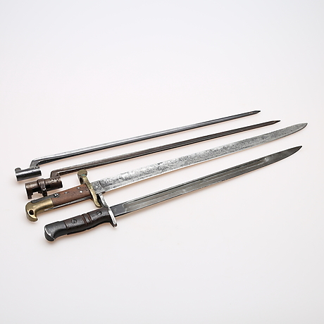 BAYONETS, 4 pcs. USA, Remington m 1913, Sweden, 19th century and 2 ...