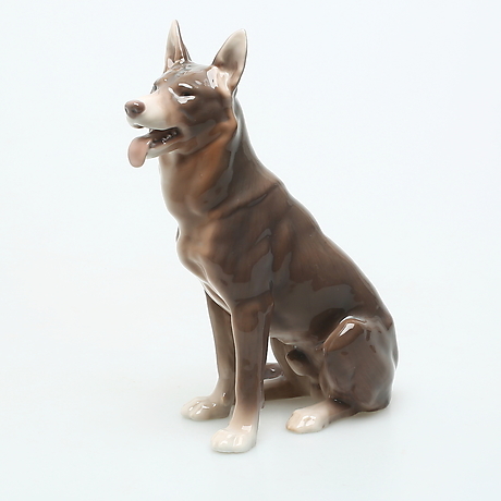 FIGURE, porcelain, Schäfer, Bing & Gröndahl, Denmark, 1900s. Ceramics ...