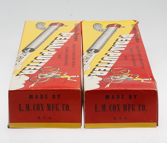 PEDAL PUTTER, 2 pcs, LM Cox MFG Co, USA, 1950s/60s. Toys - Auctionet