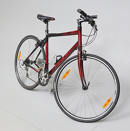 CYKEL, 28", Hybrid, Felt. Fordon, Båtar & Delar - Cyklar - Auctionet