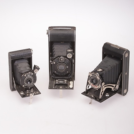 BELLOWS CAMERAS, 3 pcs., i.a. Zeiss icon, first half of the 20th ...
