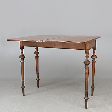 GAME TABLE, 18 / 1900s. Furniture - Tables - Auctionet