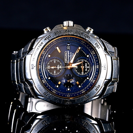 WRIST WATCH, men, Seiko Chronograph Titanium 100m Cal.7T62. Clocks ...