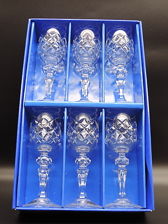 BOHEMIA CRYSTAL. 6 st Snaps/likör glas, äkta kristall i originalkartong ...