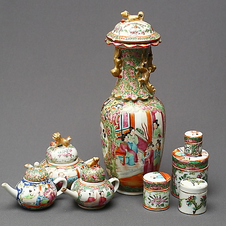 A Collection OF PORCELAIN, 10 parts, China. Ceramics & Porcelain ...