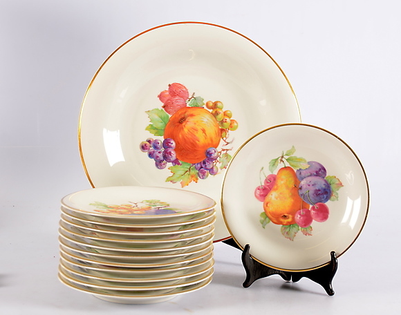 FRUIT PLATES AND FRUIT PLATE, 13 pieces, Schwarzenhammer, Bavaria ...