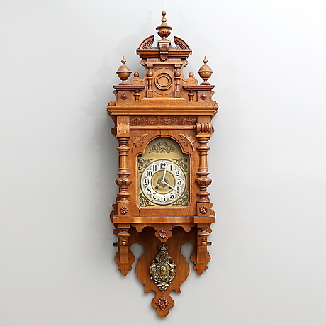 MANOR CLOCK, 19th/20th century. Clocks & Watches - Wall Clocks - Auctionet
