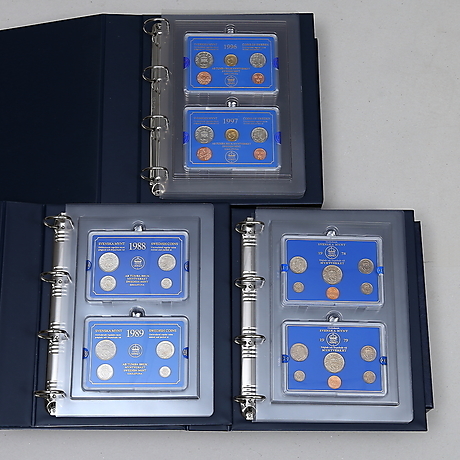COIN COLLECTION, 28 Swedish year sets, 1978-2006. Coins, Medals ...