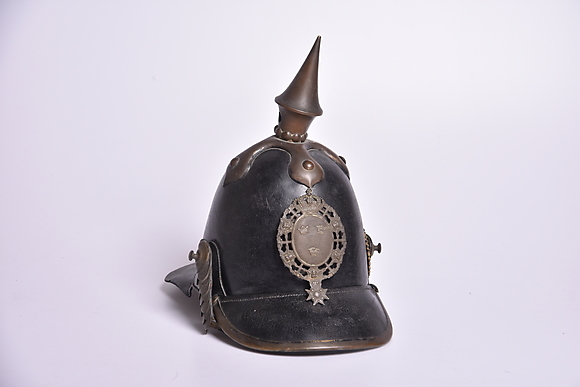 KASK M/1845 för manskap vid infanteri. Vapen & Militaria - Uniformer ...