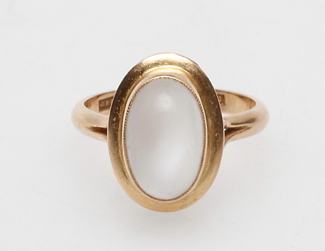 RING, 18k gold with white stone, Bohlin Hovjuvelerare Ab Einar ...