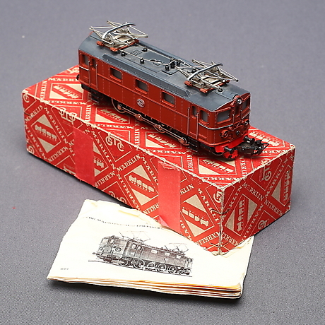 MÄRKLIN 3018 SJ's Da locomotive in original box. Toys - Auctionet