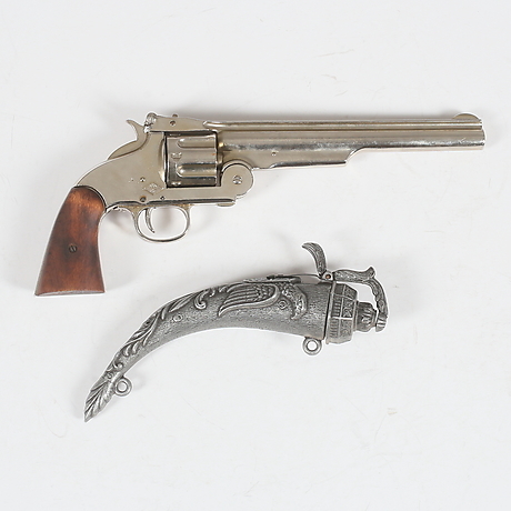 REVOLVER BKA 217 AND POWDER HORN, replicas, revolver after Smith ...