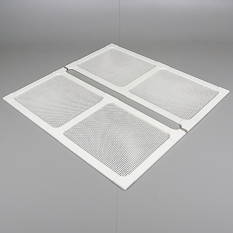 ELEMENTSKYDD, 2 st. rotting, trä, Lundbergs, 1900-tal. Allmoge - Möbler ...