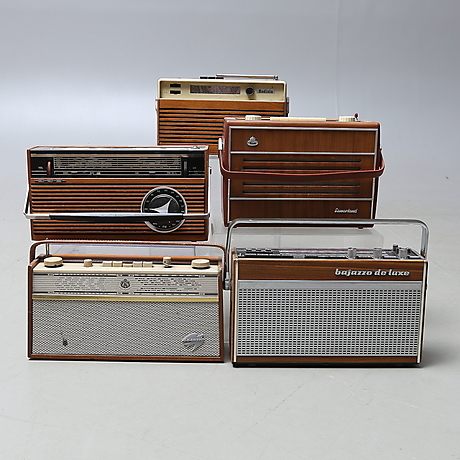 RADIO DEVICES, 5 pcs, teak case, incl. Telefunken, Dux and Monark ...