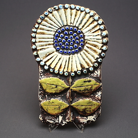 LISA LARSON, Wall plaque, stoneware, "Sunflower", Gustavsberg. Ceramics ...