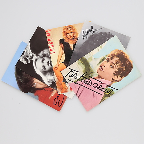 AUTOGRAPHS. FIVE FAMOUS ACTRESSES AND SINGERS. Books, Maps ...