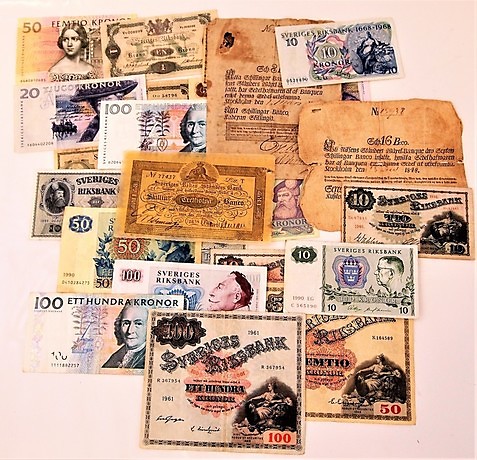 SWEDISH BANKNOTES, 25 pcs, denominations SEK 677 + 3 schilling bank ...