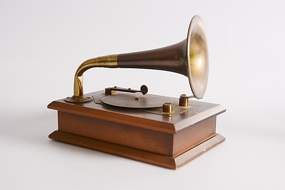 BOX WITH MUSIC BOX, mahogany and brass, 1900s. Miscellaneous ...