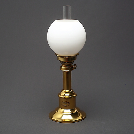 TABLE PHOTO LAMP, brass and glass, GV Harnisch Eftr, Copenhagen, 1900s ...