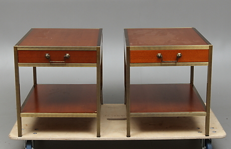 BED TABLE 1 pair, 1900s / 2000s. Furniture - Tables - Auctionet