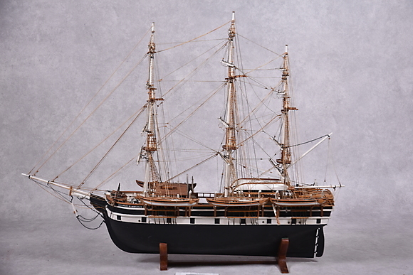 SHIP MODEL the whaler "Charles W Morgan" first half of the 20th century ...