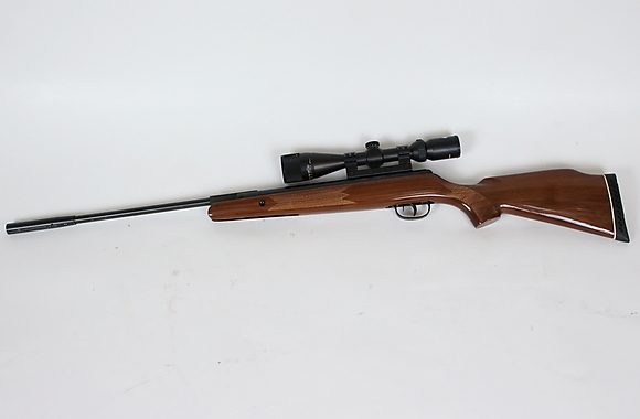 AIR RIFLE, cal. 4.5 Remington Summit. Weapons & Militaria - Guns ...