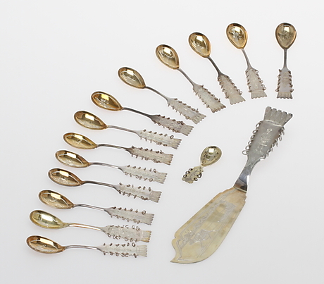 A Collection SILVER, 15 parts, Sami patterned, mostly Fritz Olsson ...