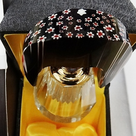 PARFYM FLASKA. Övrigt - Övrigt - Auctionet