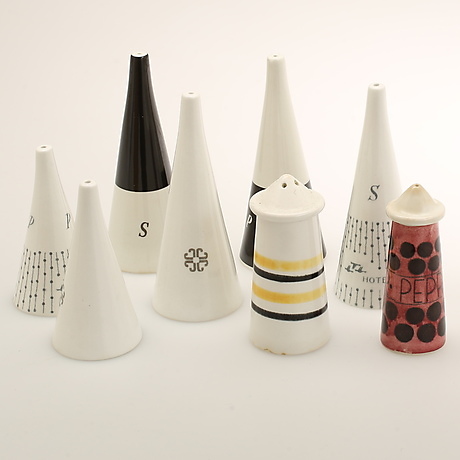 SUGAR AND SALT STREWERS, 8 pieces, porcelain. Stig Lindberg "Colorado ...