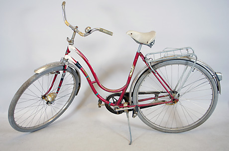 DAMCYKEL, Mustang. Fordon, Båtar & Delar - Cyklar - Auctionet