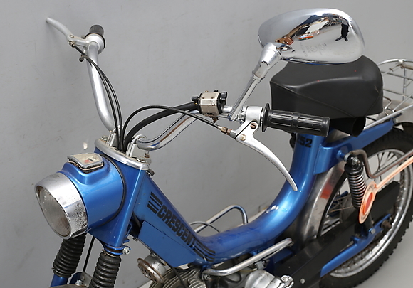 MOPED, Crescent Compact. Fordon, Båtar & Delar - Cyklar - Auctionet