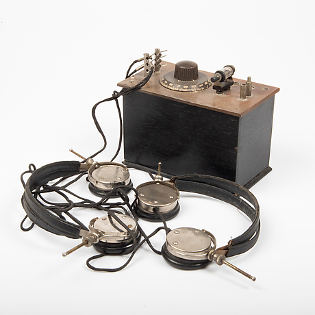 RADIO RECEIVER, early 20th century. Miscellaneous - Technica & Nautica ...