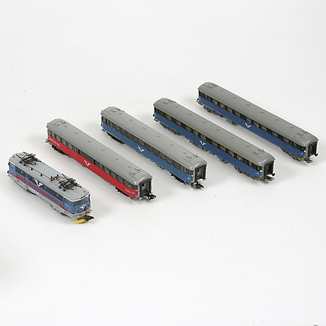 MÄRKLIN, electric locomotive SJ RC 2 and 4 CARS, HO. Toys - Auctionet