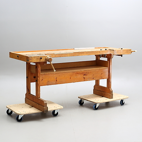 PLANING BENCH, 20th century. Furniture - Other - Auctionet