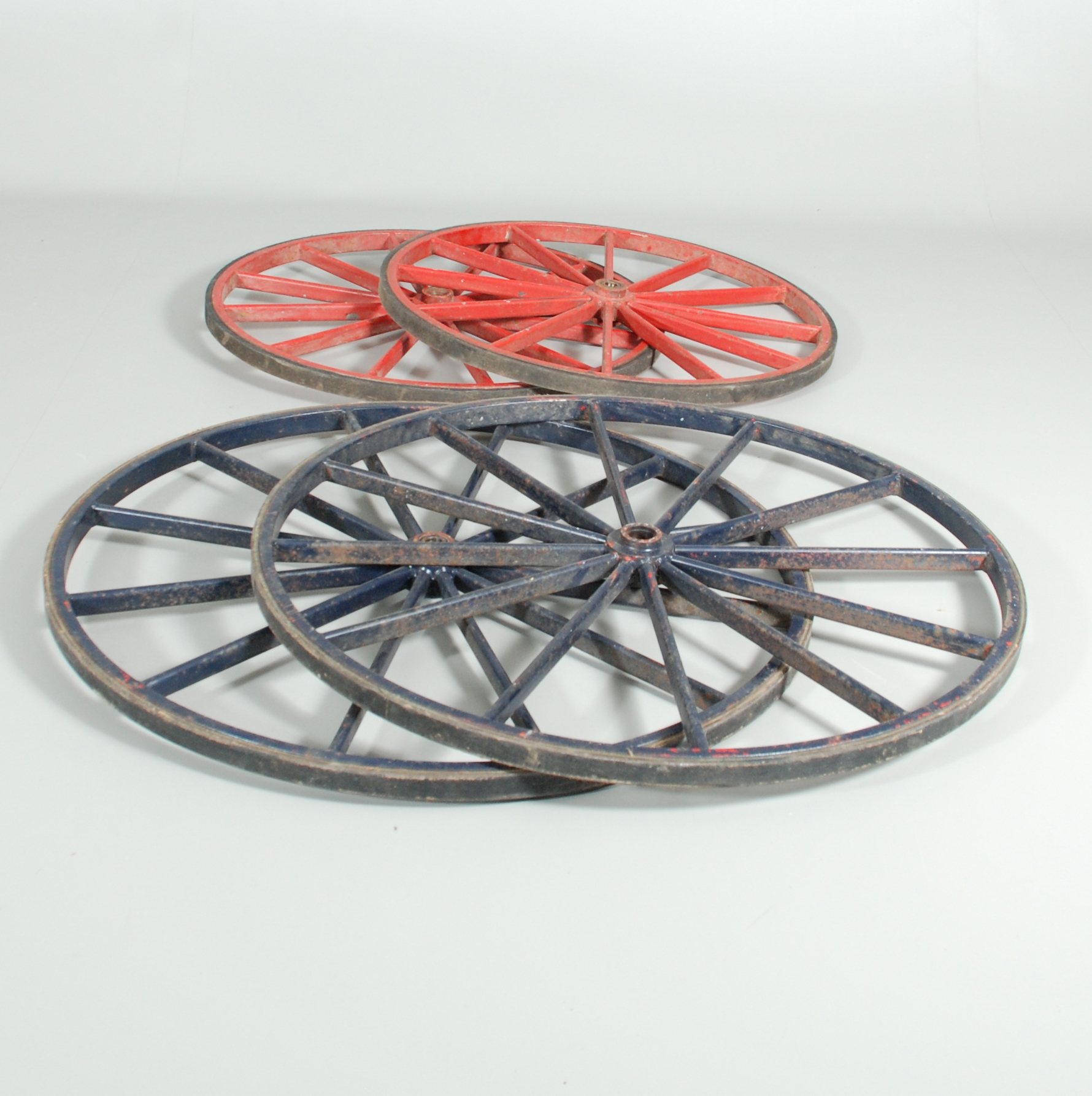 Images for 1001012. CARRIAGE WHEEL / ROCKARD/GIG WHEEL. - Auctionet