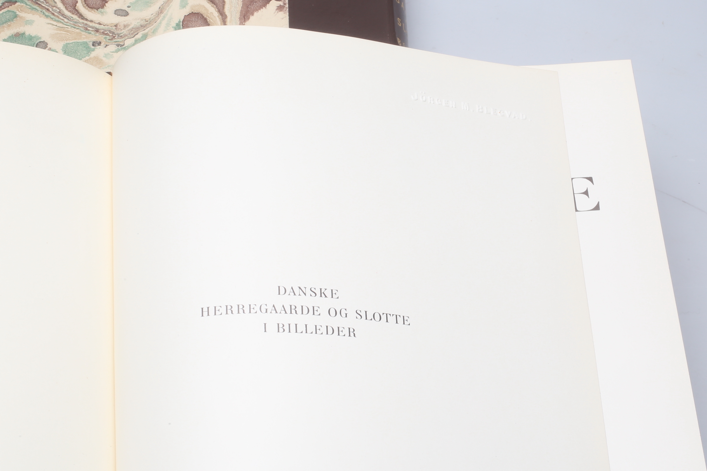Images for 1004794. BOOKS, 2 pcs, "Danske Herregaard og Slotte i Bilder ...
