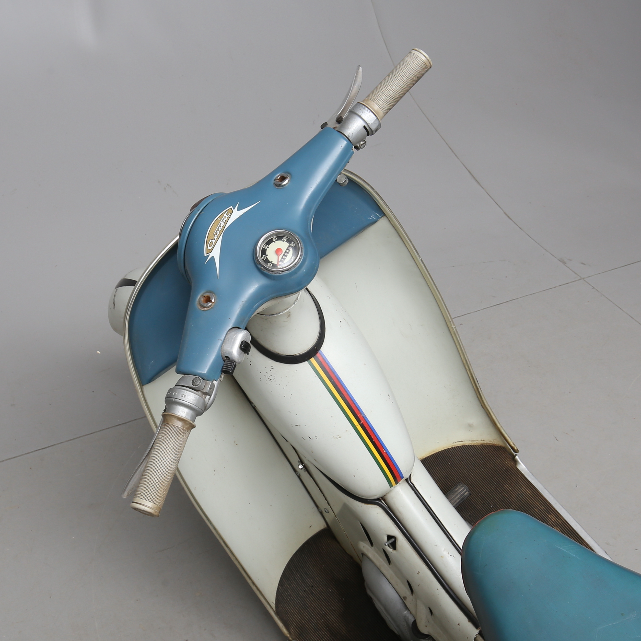 MOPED, Crescent 2000, 1960-tal. Fordon, Båtar & Delar - Cyklar - Auctionet