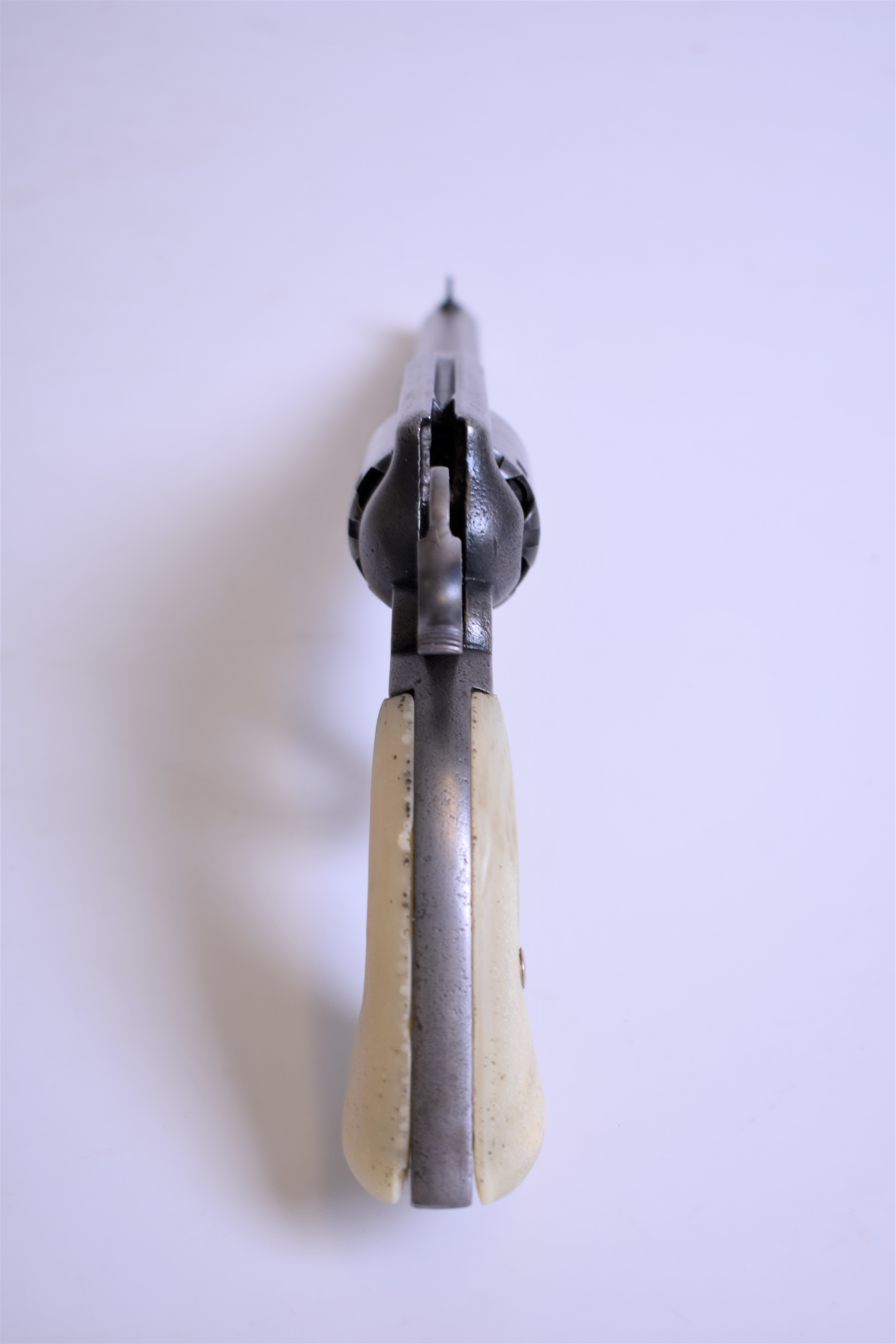 Bilder för 1118295. REVOLVER Remington 1858 Kal 44. - Auctionet