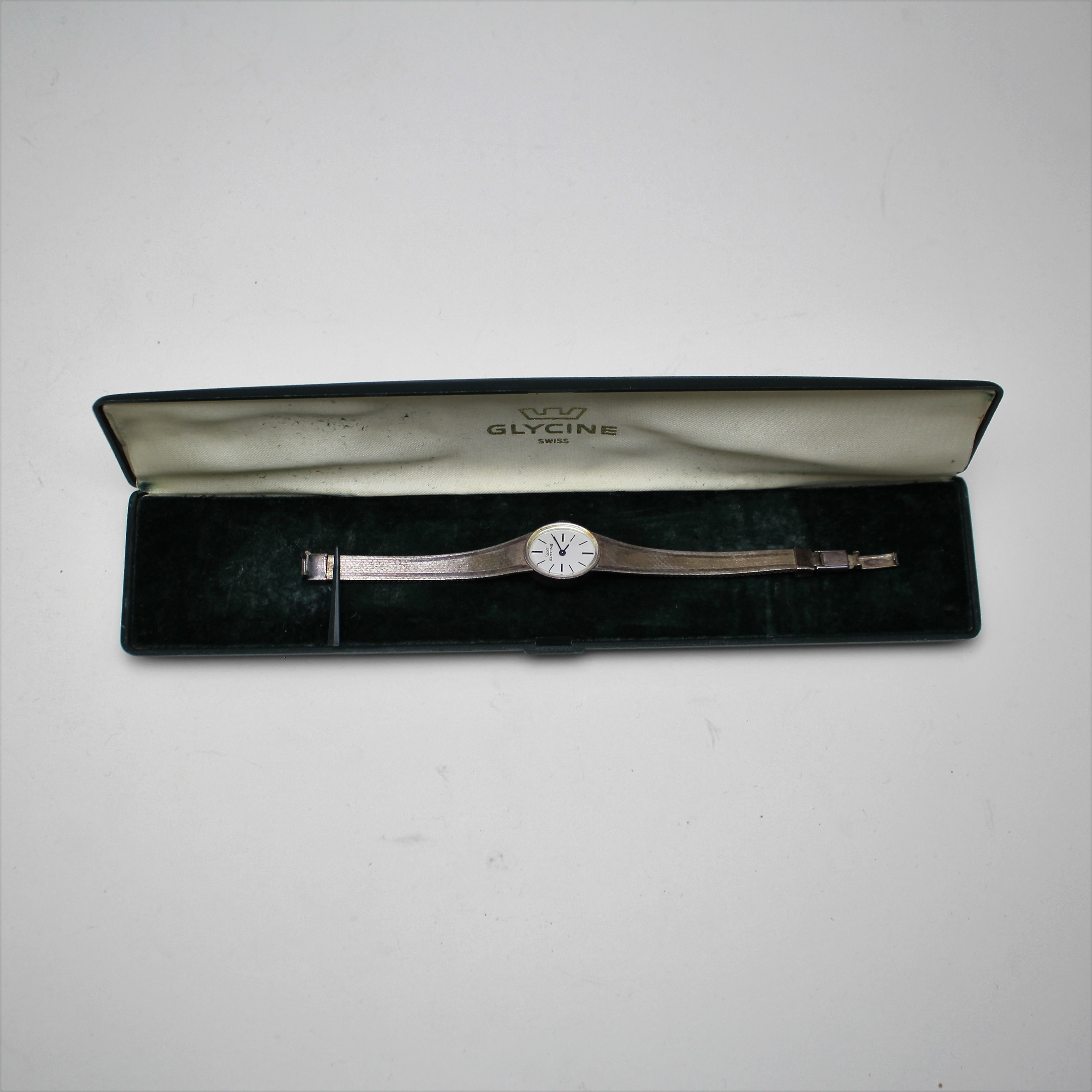 Images for 1253683. WOMEN'S Glycine with integrated link in silver in ...