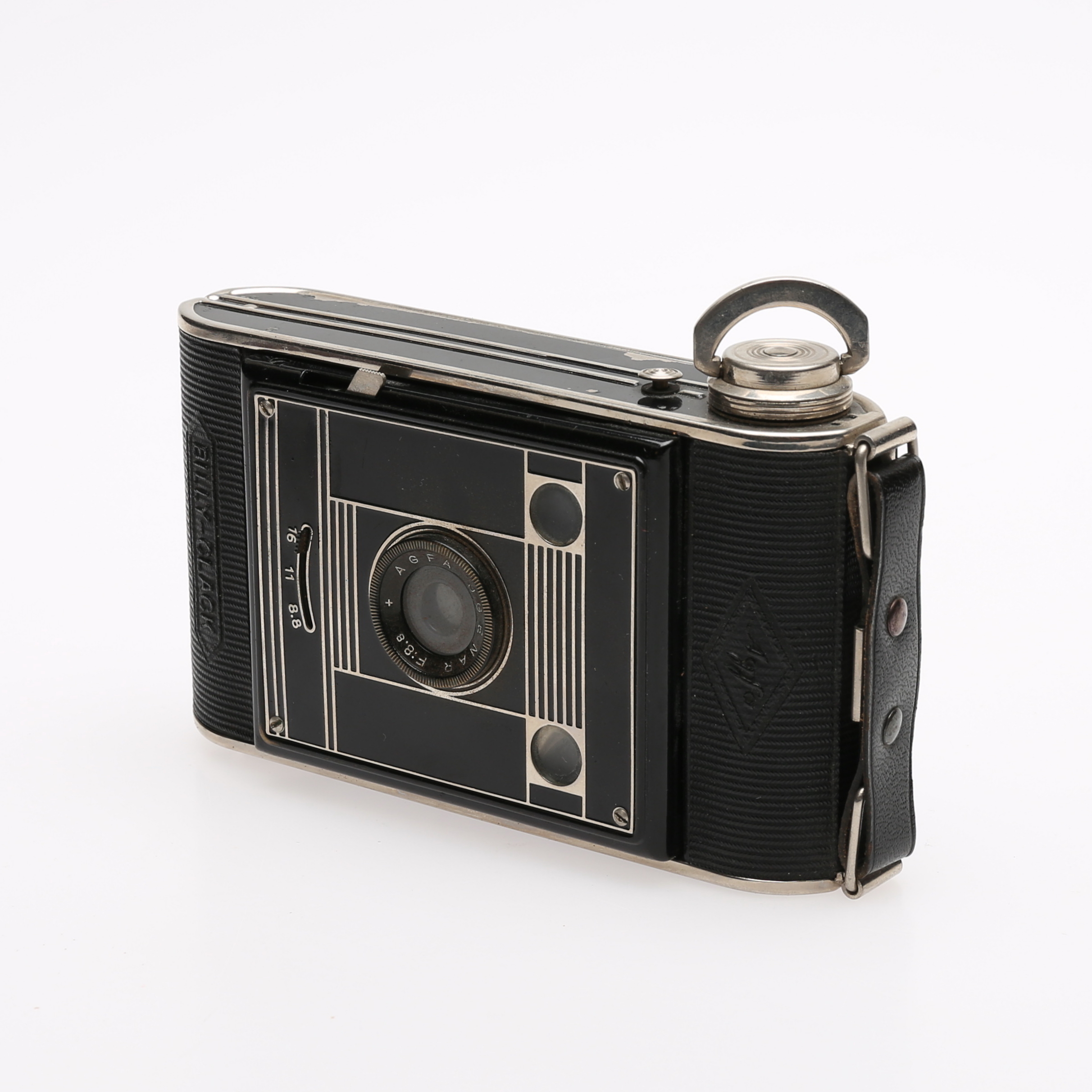 1257104. SVEN HEMMELIN PIIRUSTUSLAATIKKO JA KAMERA. kuvat - Auctionet