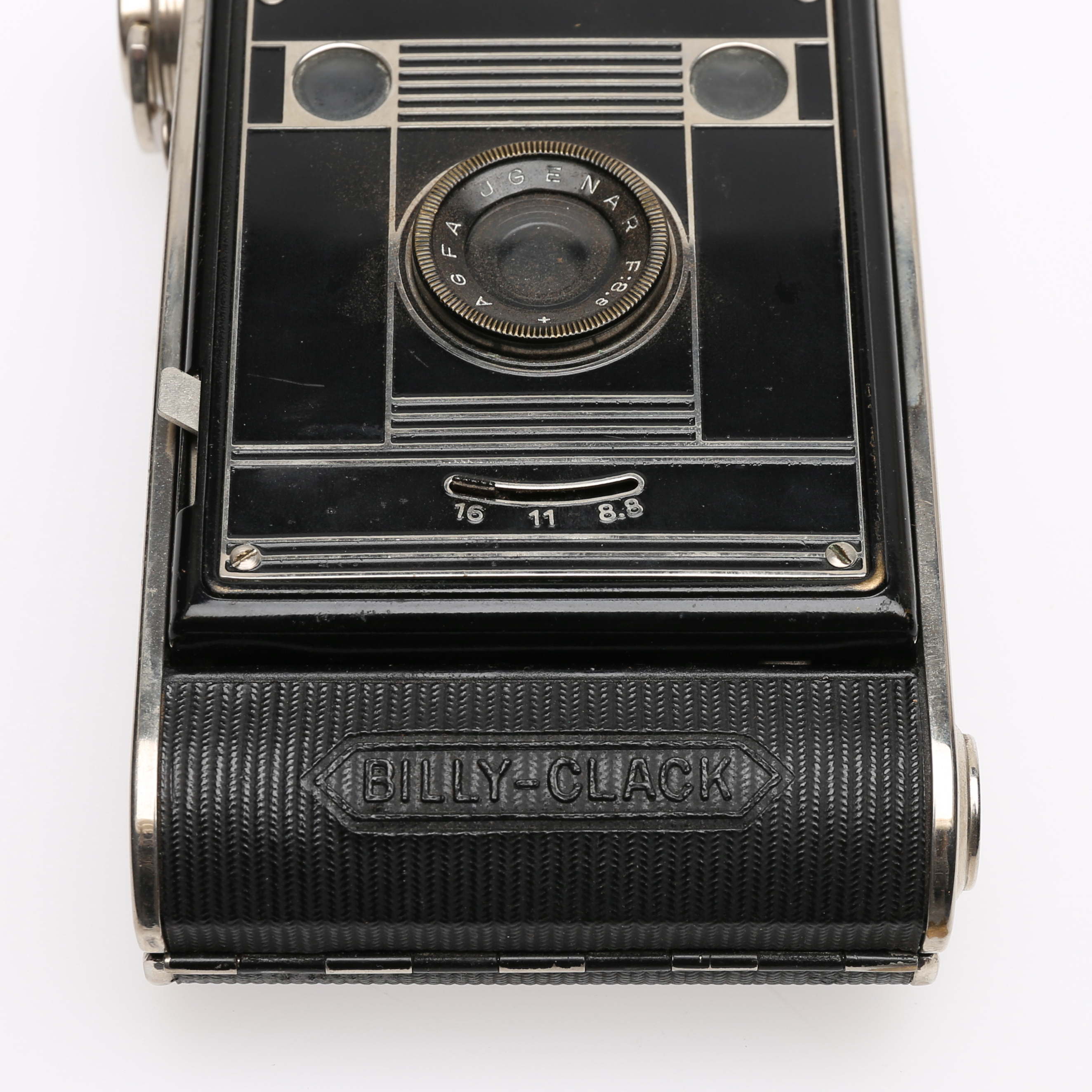 1257104. SVEN HEMMELIN PIIRUSTUSLAATIKKO JA KAMERA. kuvat - Auctionet