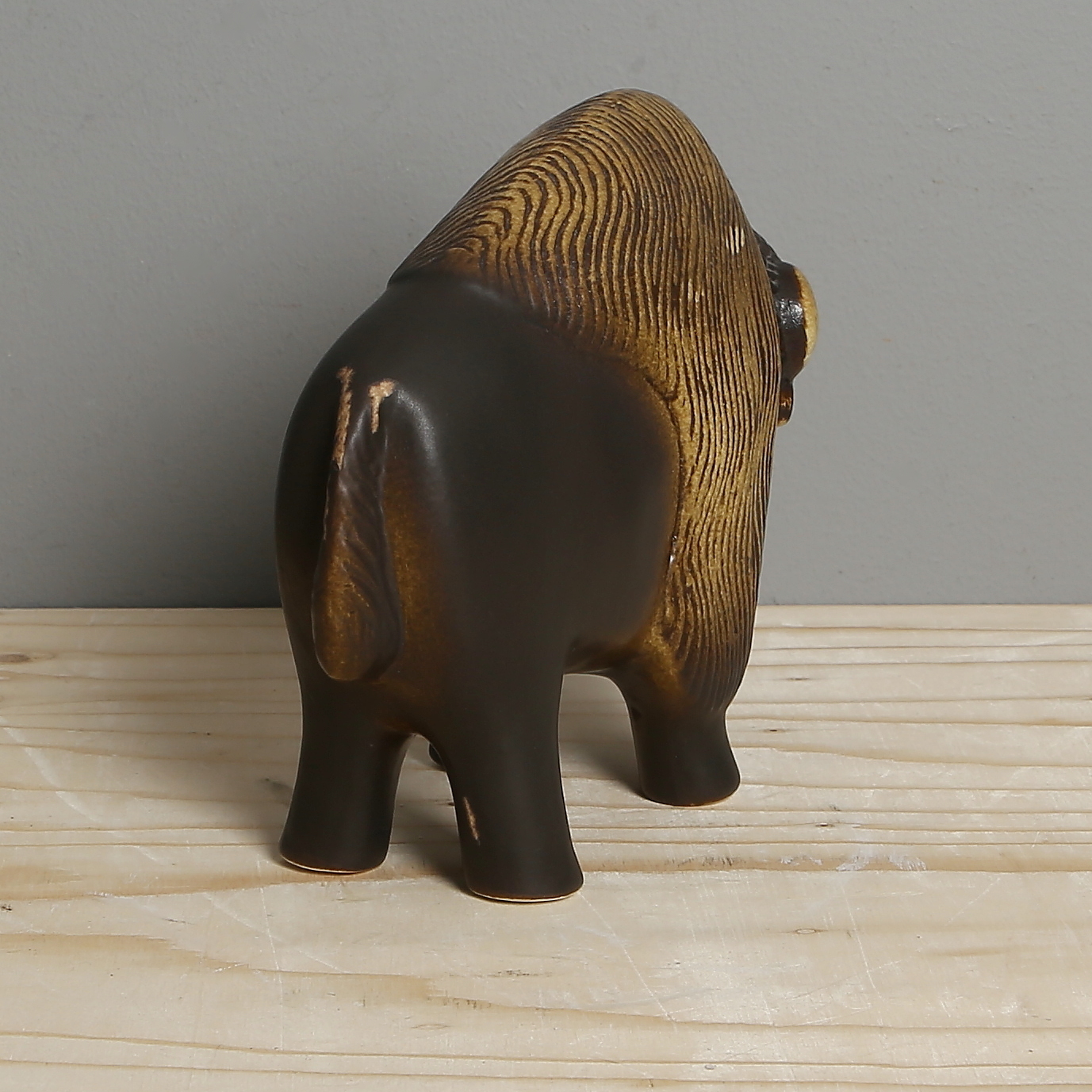 Billeder til 1257734. LISA LARSON. Figuren, stentøj, "Bison okse", er ...