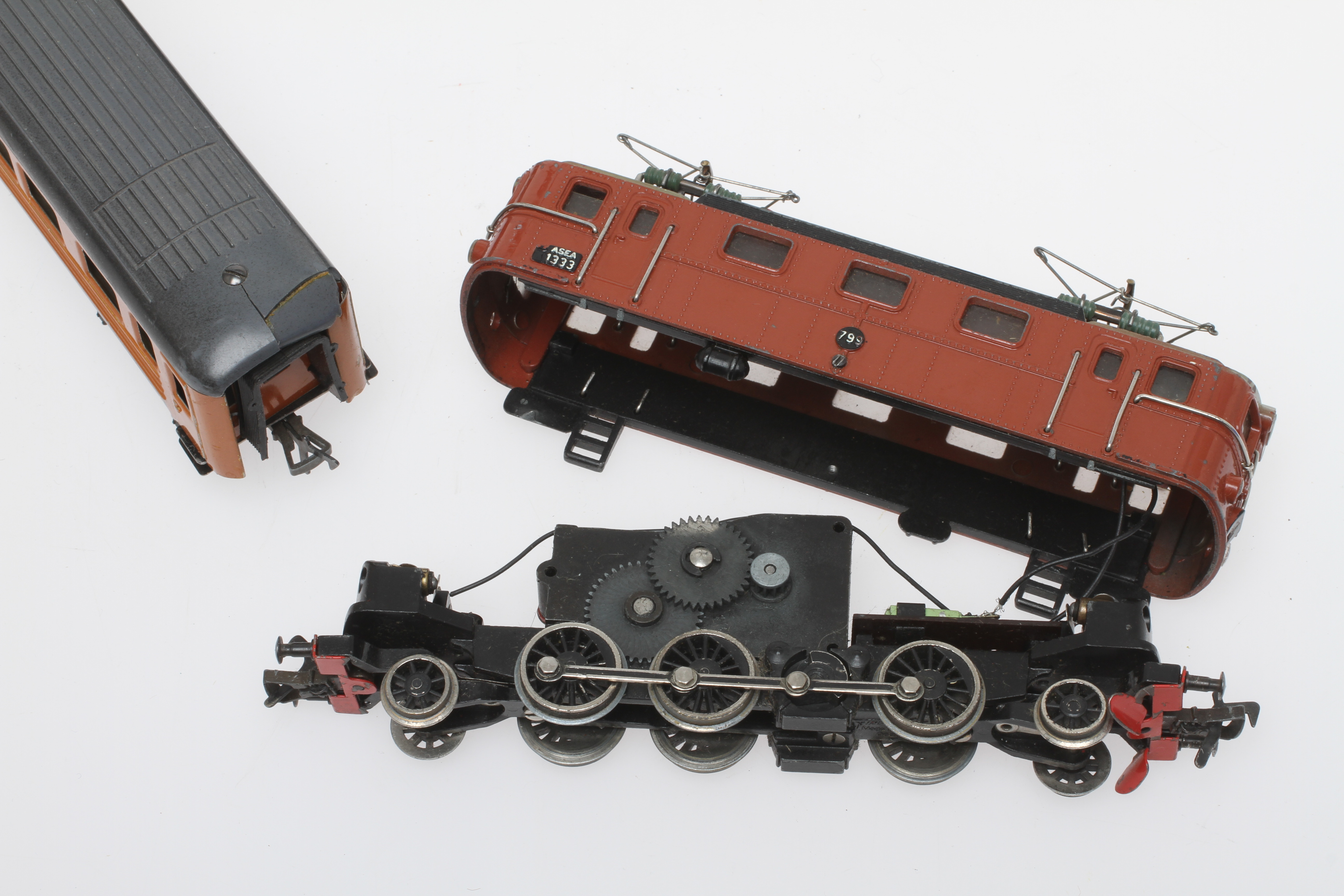Images for 128645. MODEL TRAIN FLEISCHMANN Swedish locomotives 1333 and ...